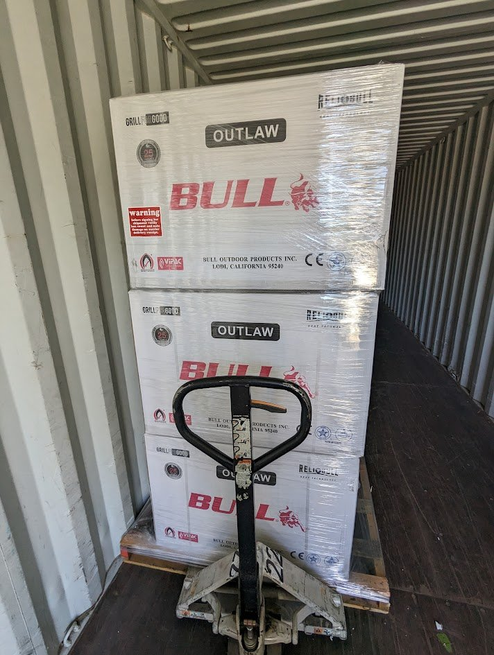 Bull Outlaw 30-Inch 4-Burner Built-In Gas Grill - Open Box - Shop Now!